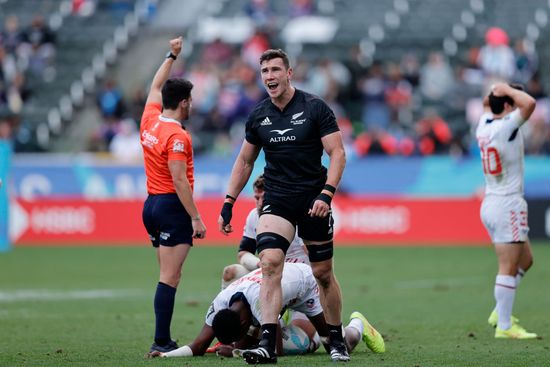 Core values matter as new-look All Blacks Sevens look to future ? HSBC SVNS